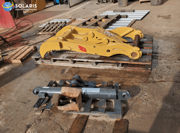 Used Equipment Attachments For Sale | Solaris Attachments