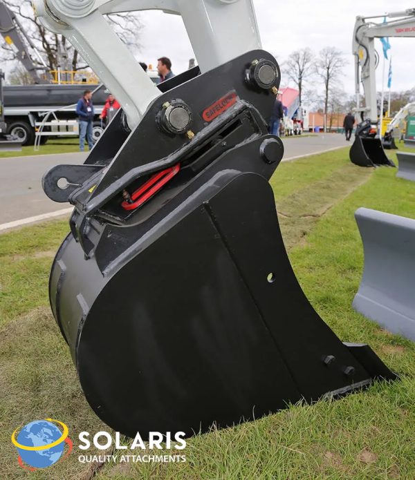 Quick Coupler Attachment for Heavy Equipment | Solaris Attachments