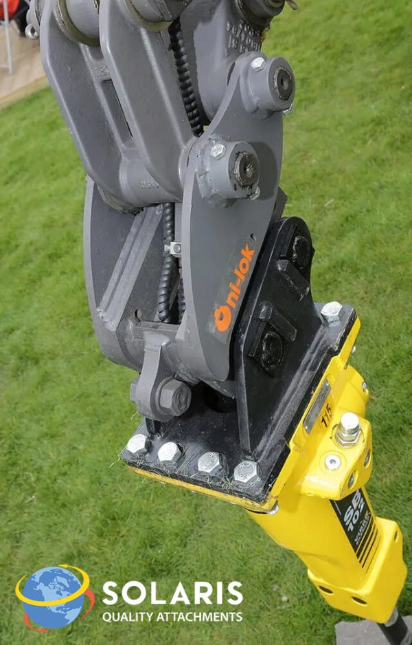Quick Coupler Attachment for Heavy Equipment | Solaris Attachments